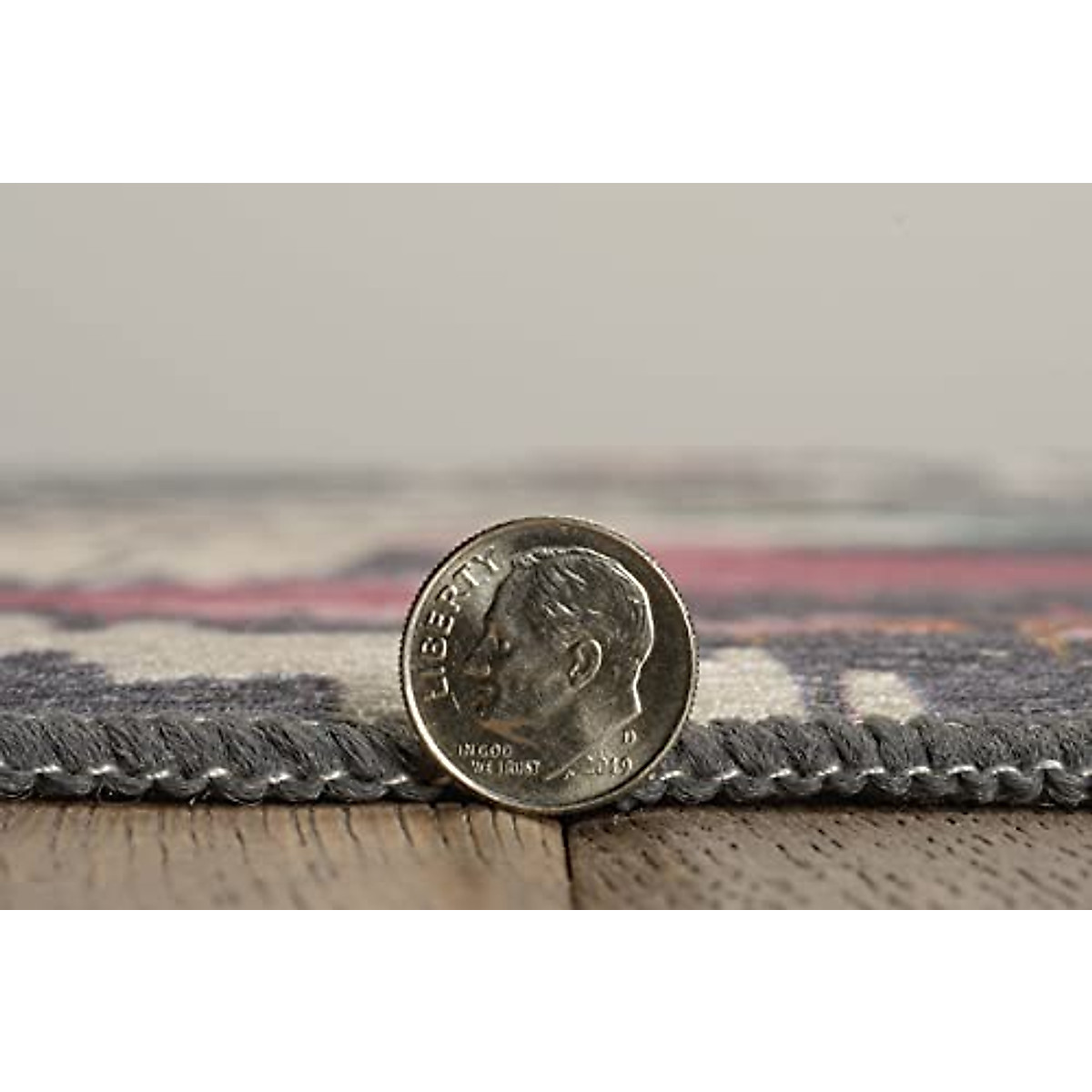 Linon The Anywhere Indoor Outdoor Washable Kauai Ivory & Charcoal 7' X 9' Area Rug