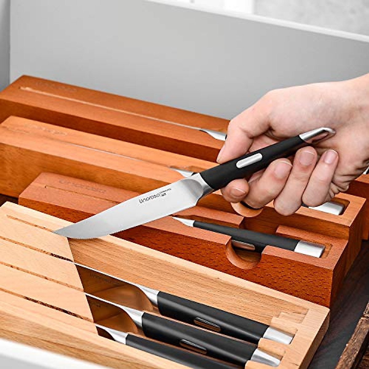 Linoroso Steak Knives, Semi Serrated Steak Knife Set of 4, Sharp Forged German Stainless Steel Steak Knives Set with Exquisite Beech Wood Block, Full Tang, Ergonomic Handle- MAKO Series