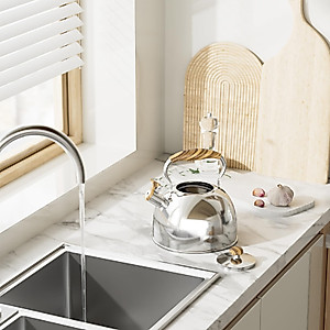 Chefbar Tea Kettle Stovetop, Whistling Tea Kettles for Stove Top, Teakettle Tea Pots for Stovetop, Food Grade Stainless Steel Teapot Kettle with Wood Pattern Handle for Home Kitchen, 2.5 Liter Silver