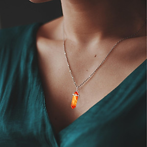 Carnelian Necklace Real Crystal - 2" Faceted Carnelian Crystal Pendant - Carnelian Necklaces for Women- Real Carnelian Necklace - Red Crystals Carnelian - Orange Crystal Pendant - Red Crystal necklace