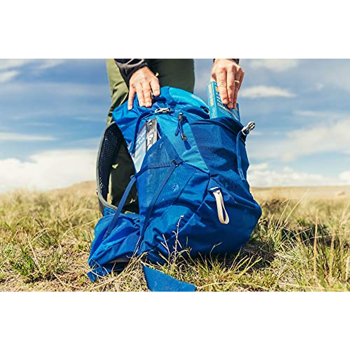 Gregory Mountain Products Men's Citro 30 Hiking Backpack , Smoke Grey