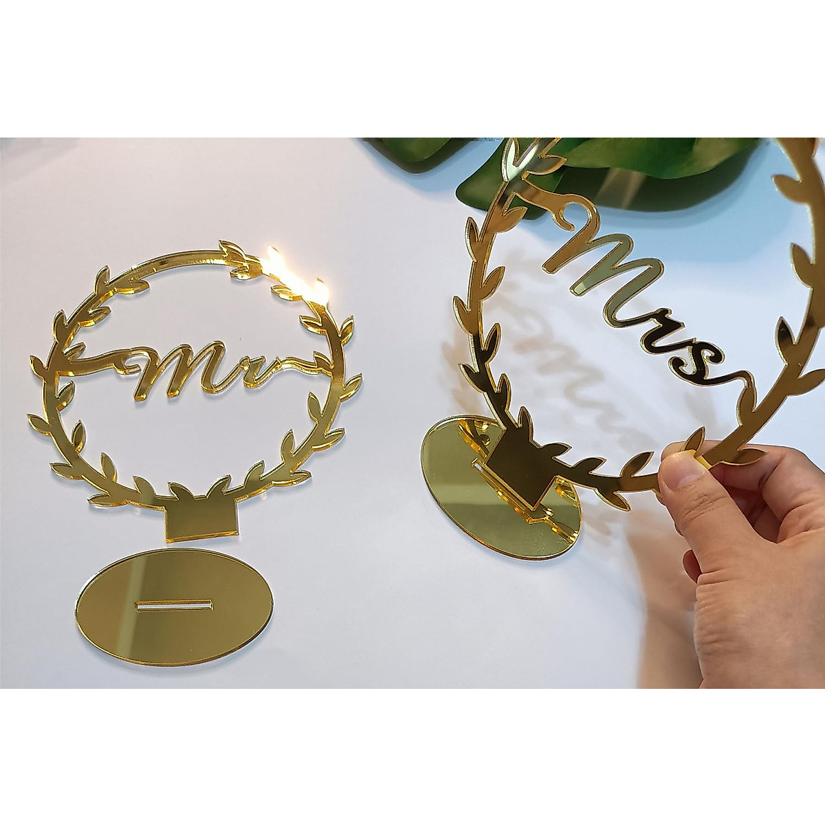 Gold Mirror MR and MRS Wedding Deco,Gold Standing Mr & Mrs Sign Rustic Mr and Mrs Sign for Sweetheart Table Decor
