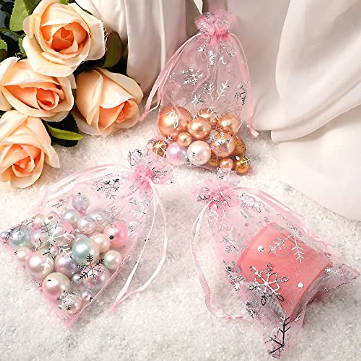 Roowest 100 Pcs Pink Christmas Snowflake Organza Gift Bags 4 x 6 Inch Small Mesh Jewelry Pouches Mini Drawstring Candy Bags Goody Bag Organza Favor Bags for Christmas, Winter Party, Jewelry, Festival