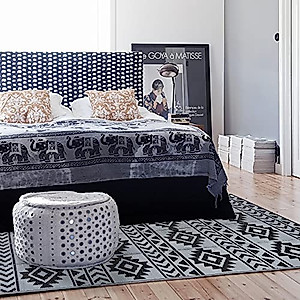 SAND MINE Reversible Mats, Plastic Straw Rug, Modern Area Rug, Large Floor Mat and Rug for Outdoors, RV, Patio, Backyard, Deck, Picnic, Beach, Trailer, Camping (5' x 8', Black & Grey)