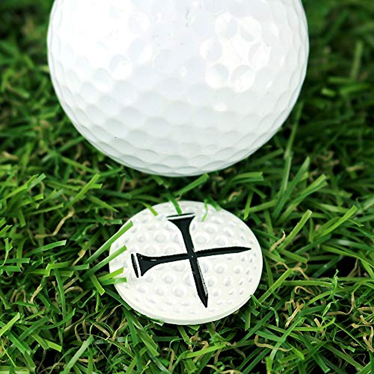 Myartte Golf Ball Marker Hat Clip Poker Chip 0.96 Inch Ball Markers Golf Gift for Men Women Golfer Assorted Pattern Stainless Iron 2 Hat Clip with 2 Golf Marker (Total 4 PCS)