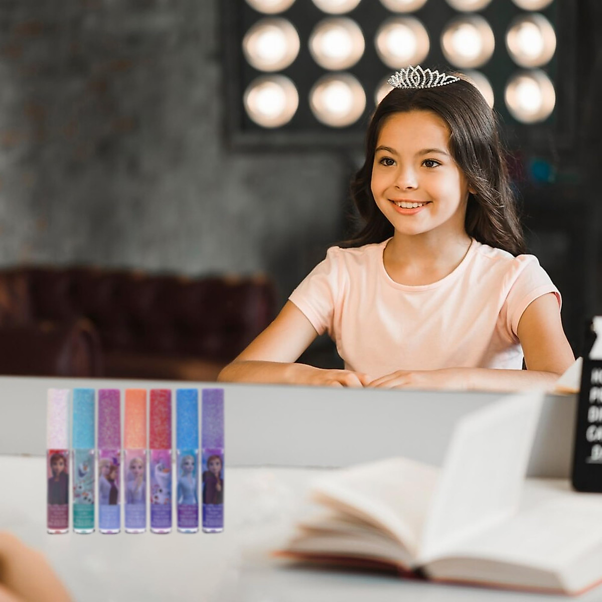 Townley Girl Disney Frozen Plant Based Vegan 7 PC Flavored Lip Gloss Set For Girls – Ideal for Sleepovers, Makeovers, Party Favors and Birthday Gifts! - Age: 3+