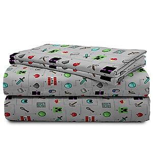 Jay Franco Minecraft Monster Hunters Full Sheet Set - 4 Piece Set Super Soft and Cozy Kid’s Bedding Features Creepers - Fade Resistant Microfiber Sheets (Official Minecraft Product)