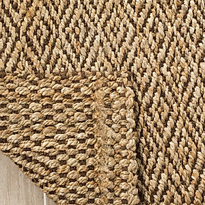 SAFAVIEH Natural Fiber Collection Area Rug - 9' x 12', Natural & Brown, Handmade Boho Farmhouse Fringe Jute, Ideal for High Traffic Areas in Living Room, Bedroom (NF183A)