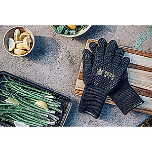 BBQ Gloves for Grilling by GRILL TEAM SIX - Extreme Heat Gloves Resistant 932°F - Perfect for Oven Gloves, BBQ Gloves for Smoker, Smoker, Cooking - Non-Slip Silicone Grip - Plus GT6 Hat
