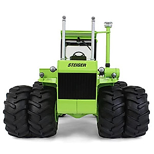 ERTL 1/16 Steiger Bearcat Series II, Prestige Collection 44265