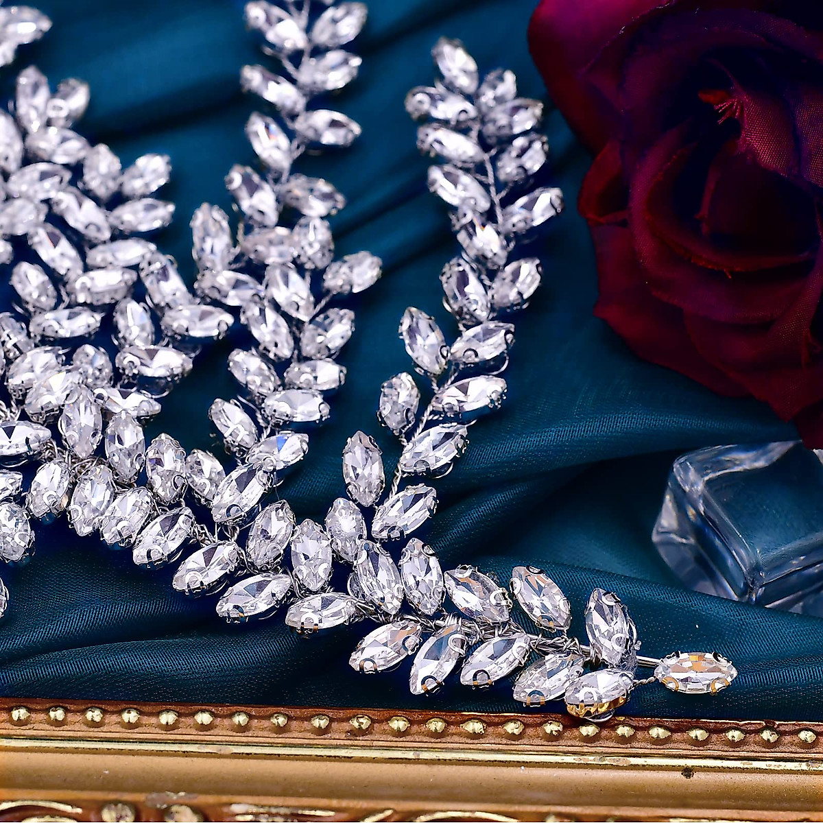 Silver Rhinestone Wedding Tiara，Headpiece Forehead Tiara Jewelry Head Chain, Crystal Headpiece Bridal Hair Accessories for Bride Women HP373