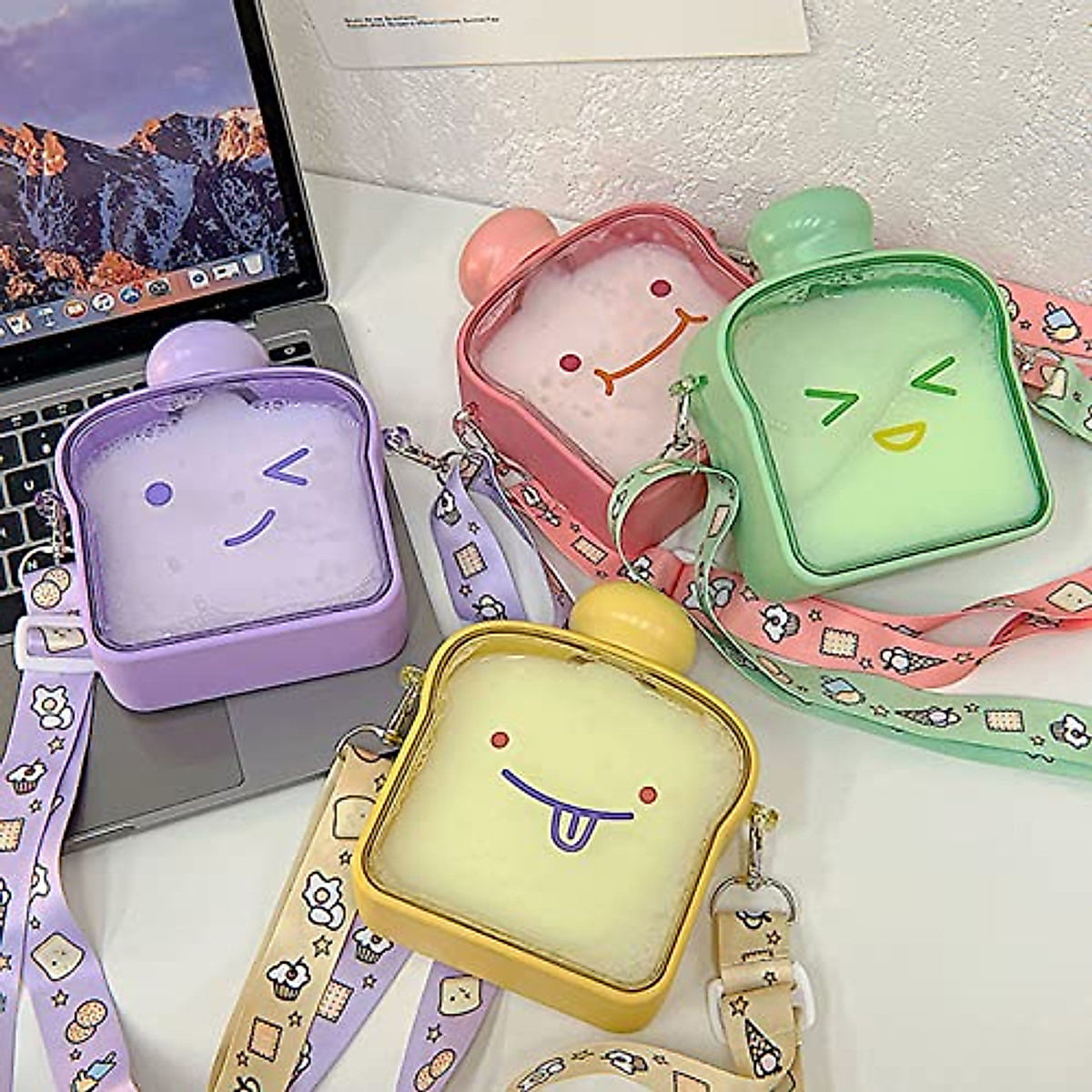 380ml Bread Design Water Bottle, Cute Expression Bread Design Mug Girls Summer Portable Leak-proof Plastic Cup with Strap Pink 380ml