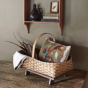 Exploring Folk Art with Wool Appliqué & More: 16 Projects Using Embroidery, Rug Hooking & Punch Needle