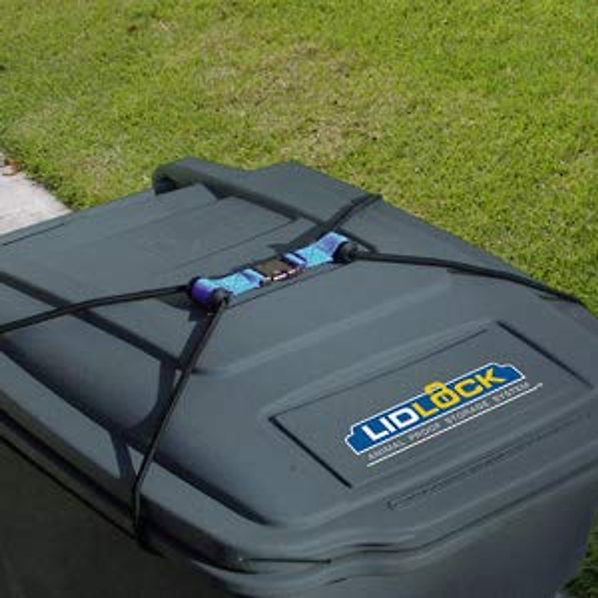 "LIDLOCK" Raccoonproof Garbage Can Strap for 45 Gallon Can