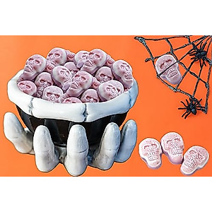 Fruidles Gummy Skulls Halloween Candy, Trick-Or-Treat Party Bag Fillers, Party Favor (Half-Pound