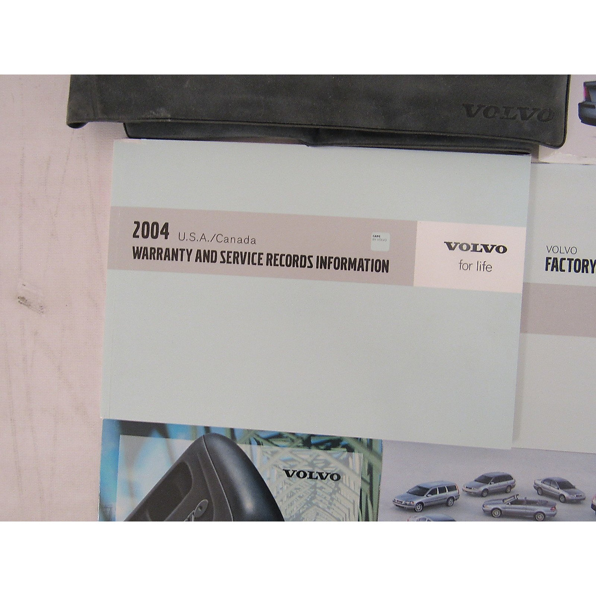 2004 Volvo S60 & S60 R Owners Manual book