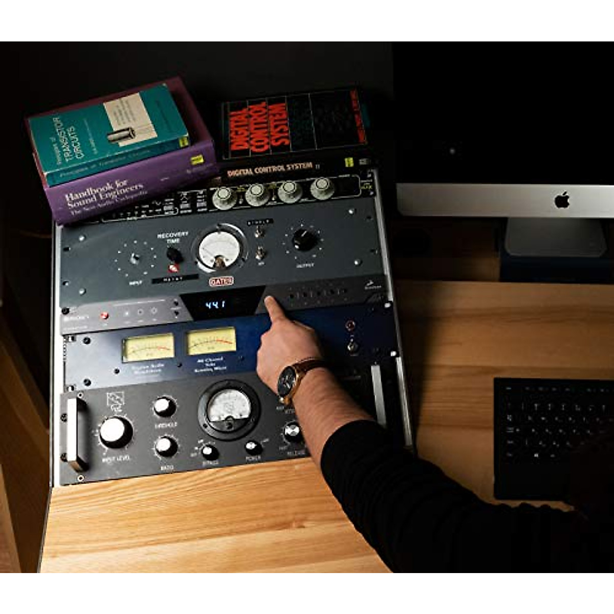 Orion 32+ | Gen 3 64-Channel Thunderbolt / 32-Channel USB Audio Interface - Antelope Audio