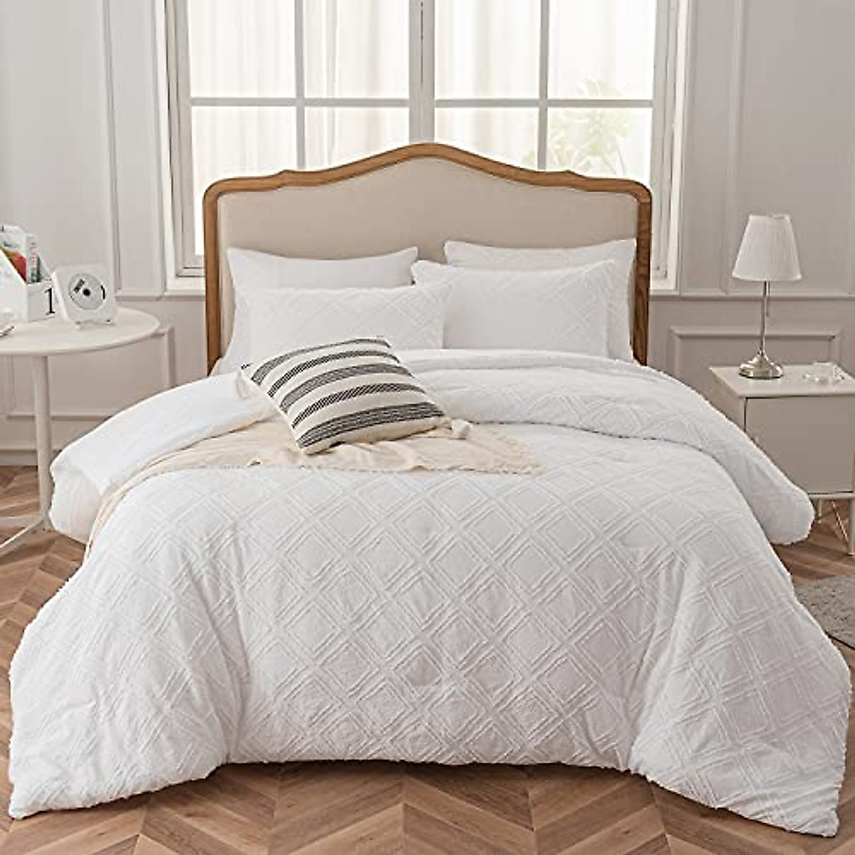 SLEEPBELLA California King Comforter Set Microfiber White Bedding Set Diamond Tufted Design, Soft and Fluffy Cal King Sizd Bed Comforter for All Seasons