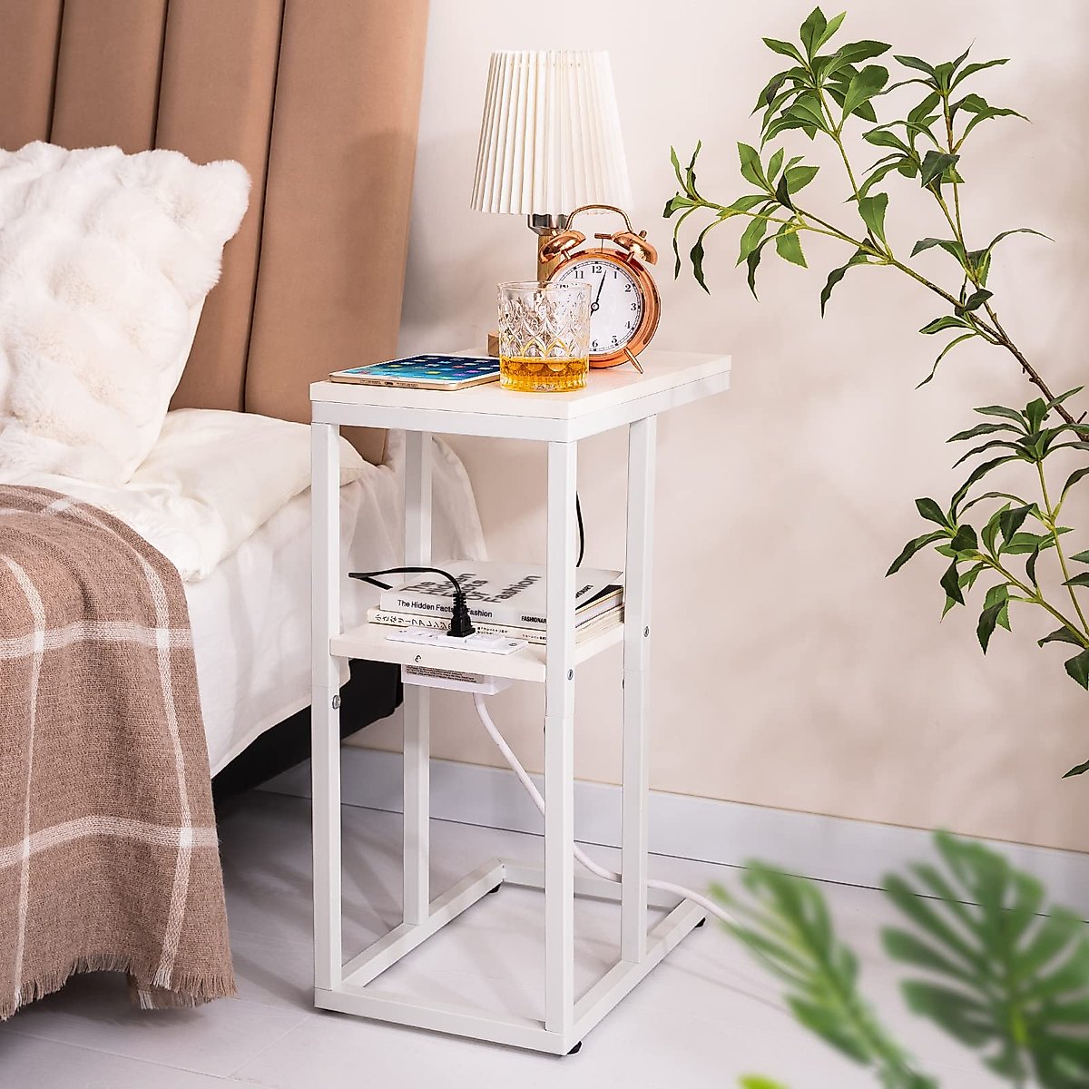 Yoobure C Shaped End Table with Charging Station, Small Side Tables for Living Room Bedroom, Sofa Table with USB Ports and Outlets for Small Spaces, Couch Table Rustic Snack Table Bed Side Table