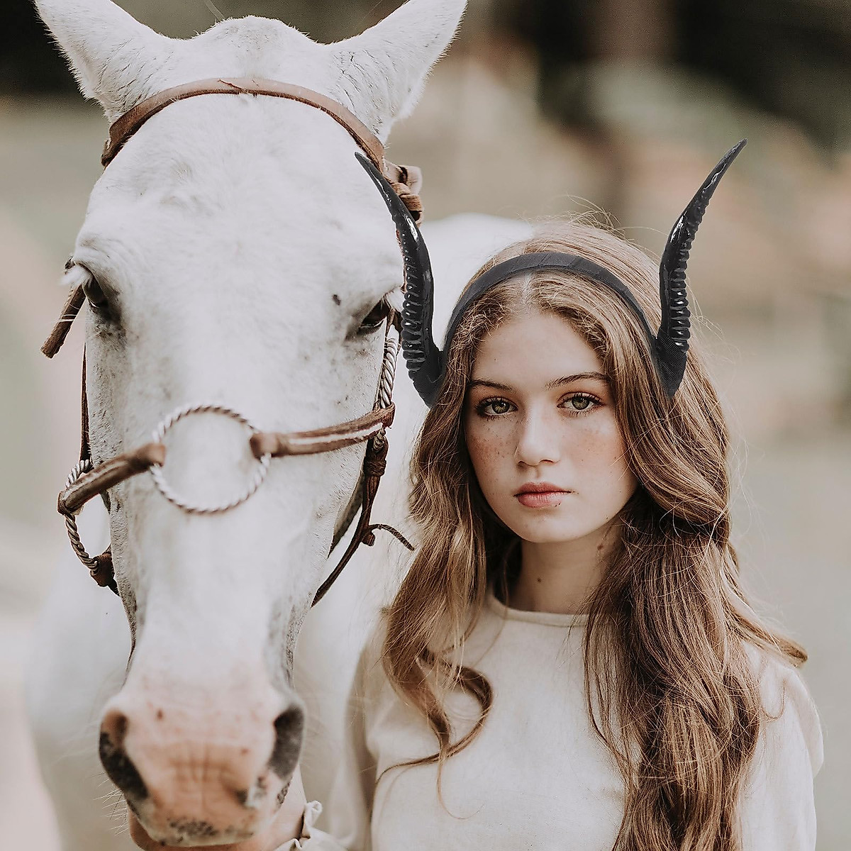 Devil Horns Headband Black Cosplay Horn Hair Hoop Gothic Antelope Horn Hairband for Halloween Dress Up Hair Accessories