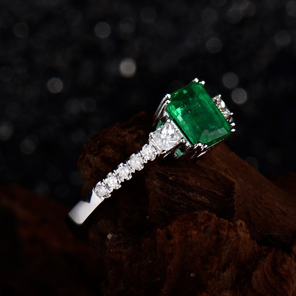 Lanmi Solid 14K White Gold Natural Green Emerald Rings Engagement Wedding Diamond Band for Women Promotion