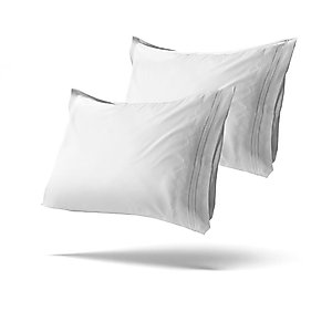 Mezzati Brushed Microfiber Premium Pillowcases Set - Ultra Soft and Lightweight for Ultimate Sleep Comfort, Wrinkle Free and Color Fade Resistant (White Set of 2 Standard Size Pillow Cases)