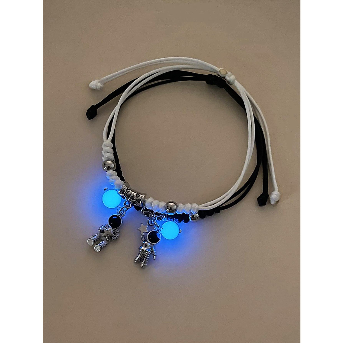 2pcs Couple Glow In The Dark Astronaut Charm Bracelet