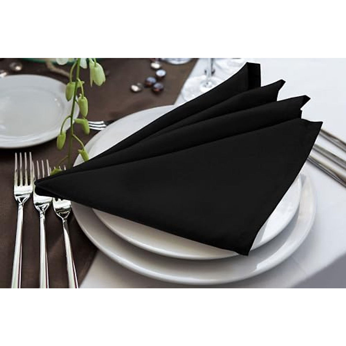 Utopia Home [24 Pack, Black] Cloth Napkins 17x17 Inches, 100% Polyester Dinner Napkins with Hemmed Edges, Washable Napkins Ideal for Parties, Weddings and Dinners