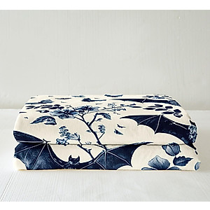 Feelyou Bats Halloween Sherpa Blanket Floral Bat Sherpa Blanket Decoration for Kids Boys Girls Cartoon Gothic Spooky Fuzzy Blanket for Sofa Bed Couch Halloween,Queen 90x90 Inches