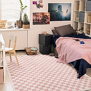 TRUEDAYS Area Rug 5x7 Modern Pink Checkered Rug for Living Room and Bedroom Soft Washable Rug with Non-Slip Backing, Soft Low Pile Checkboard Area Rug Carpet for Indoor Use