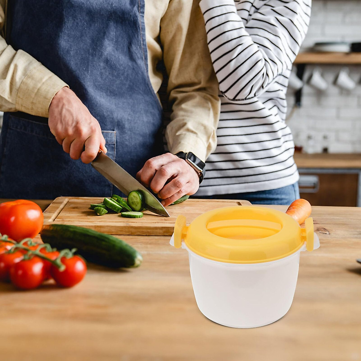 HEMOTON Microwave Rice Cooker Food Container: 2L Pasta Cooker Maker Oven Rice Cooker Steamer Microwave Cookware for Rice Chicken Pasta