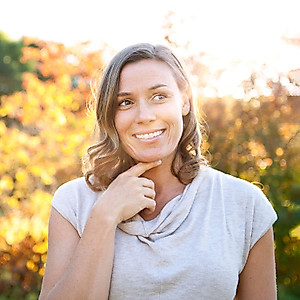 Badger Organic Cuticle Care Balm - Natural Nail Care Cream with Shea Butter, Vitamin-Rich Seabuckthorn Extract to Strengthen, Soothe & Restore Dry & Splitting Cuticles – Light Citrus Scent - .75oz