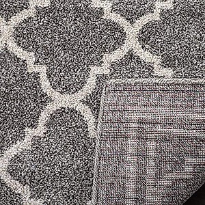 SAFAVIEH Amherst Collection Accent Rug - 2'6" x 4', Dark Grey & Beige, Moroccan Trellis Design, Non-Shedding & Easy Care, Ideal for High Traffic Areas in Entryway, Living Room, Bedroom (AMT422R)