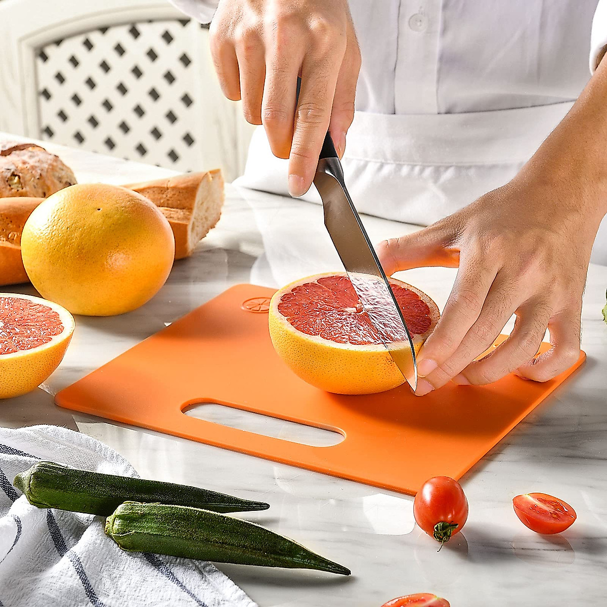 linoroso Paring Knife 3.5 inch Small Kitchen Knife with Dishwasher Safe Plastic Cutting Boards for Kitchen, Sharp Forged German Carbon Stainless Steel Fruit Knife with Defrosting Tray Set of 3