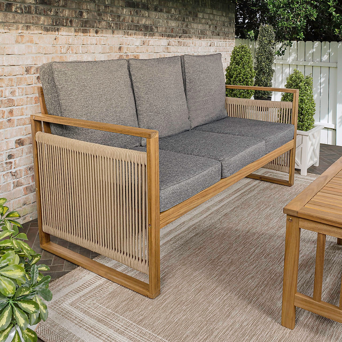 JONATHAN Y SFB1002B Gable 3-Seat Mid-Century Modern Roped Acacia Wood Outdoor Sofa with Cushions Scandinavian, Classic, Transitional, Industrial for Backyard, Patio, Porch, Gray/Teak Brown