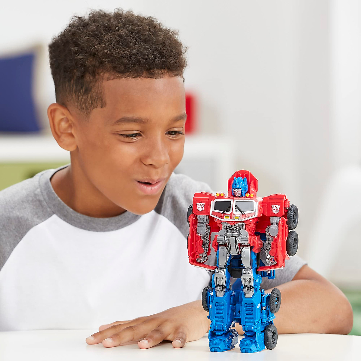 Transformers Bumblebee Cyberverse Adventures Dinobots Unite Smash Changer Optimus Prime Action Figure, Toys for 6 Year Old Boys and Girls and Up, 9-Inch