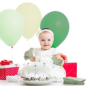 100 Pcs 2 Ply Cocktail Napkin Disposable Soft Napkins for Dinner Wedding Party Birthday Bridal Anniversary Reception, 13 x 16 Inches (Green,100 Pcs)