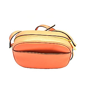 Jet Set Medium Embossed Pebbled Leather Crossbody Bag