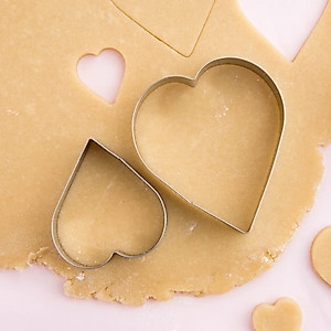 Cookie Cutter Kingdom, Easter Cookie Cutters, Spring Cookie Cutters Shape, Mold for Cakes Biscuits and Sandwiches (Easter) (Heart 9 Pack)