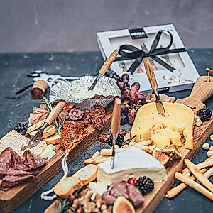 BOSKA Stainless Steel Mini Cheese Knives - Oslo For All Types of Cheese - Multi-Functional Cheese Slicer - Handheld Slicer - Silver Non-Stick - Dishwasher Safe - For Kitchen Cooking