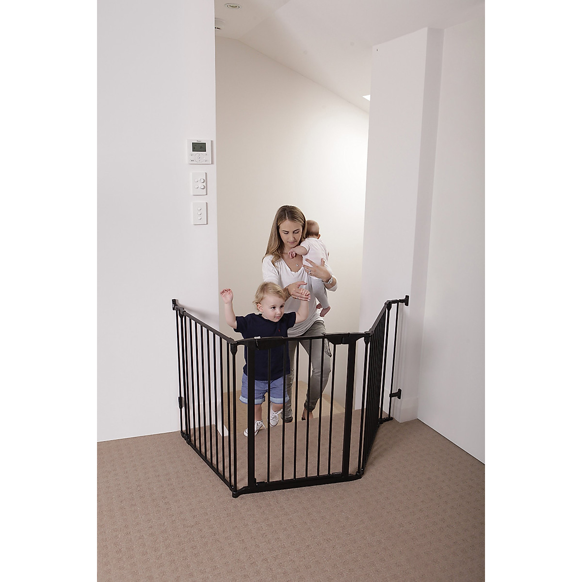 Dreambaby Newport Adapta Baby Gate - Use at Top or Bottom of Stairs - for Straight, Angled or Irregular Shaped Openings (Black)