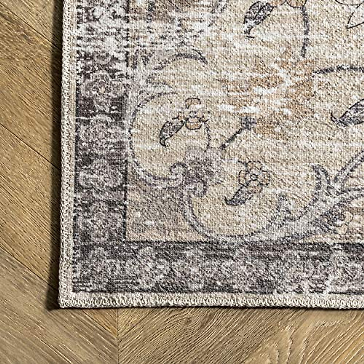 nuLOOM Glenda Machine Washable Faded Medallion Area Rug, 4' x 6', Light Grey