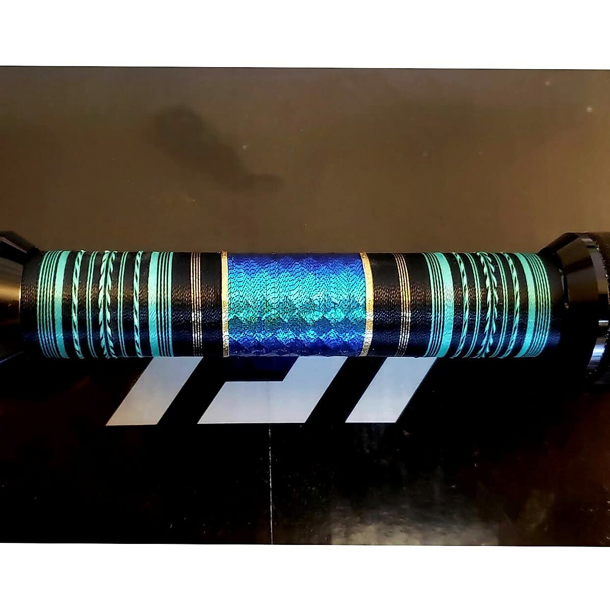 Hitena Rod Wrapping Thread - Metallic Aurora Winding Thread. Color Shifting Thread That Changes Color by Different Light, Angle and Background