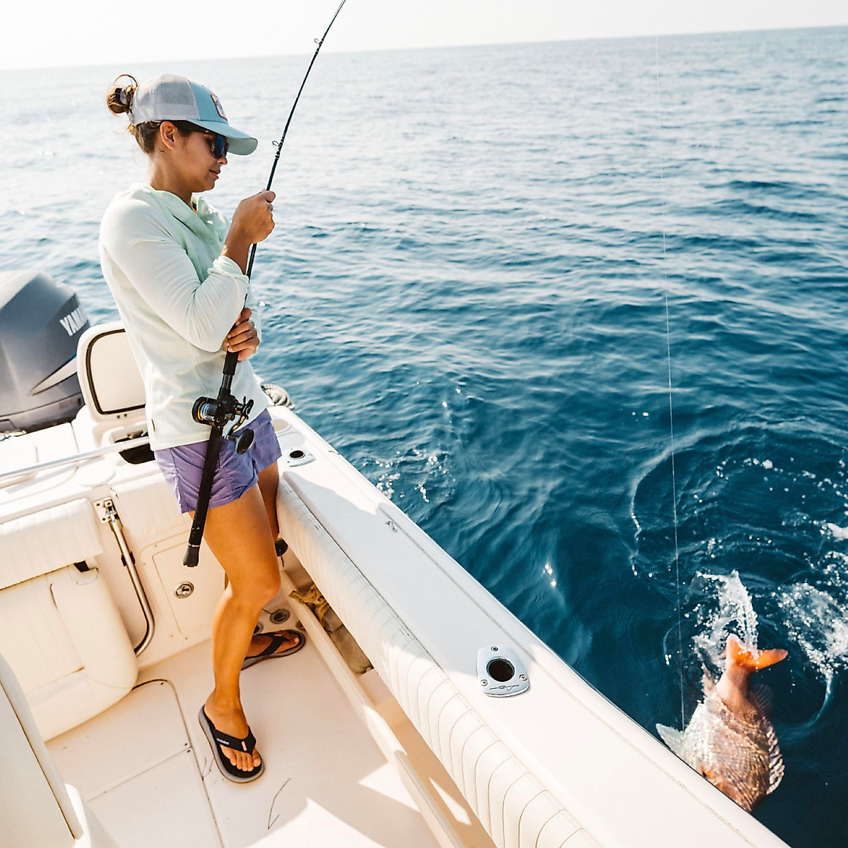 Grundéns Women's Deck-Mate 3-point Sandal, Dark Brown, 9