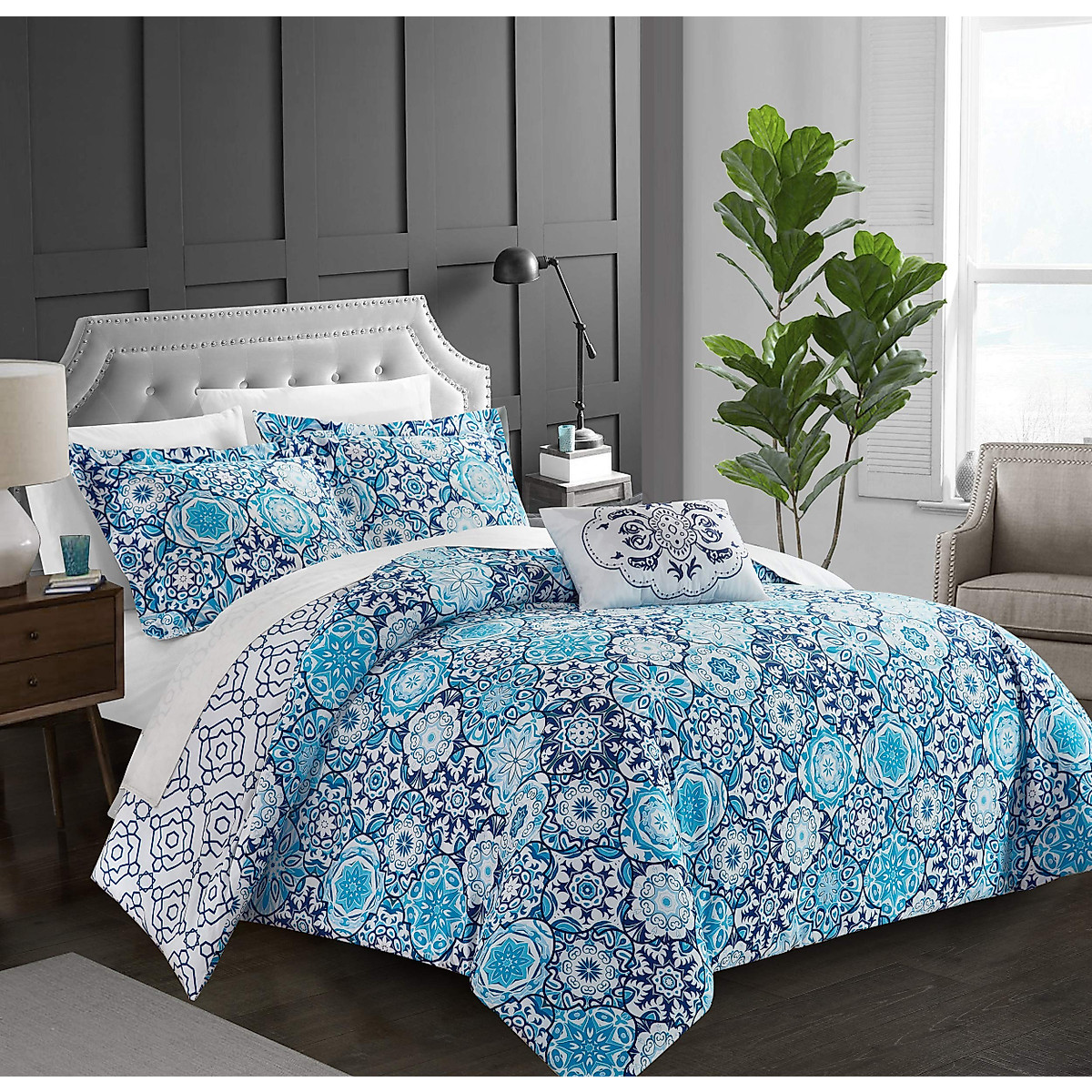 Chic Home Bristol 4 Piece Reversible Cover Set 100% Cotton Bohemian Inspired Contemporary Geometric Print Zipper Closure Bedding, Queen Duvet, Blue
