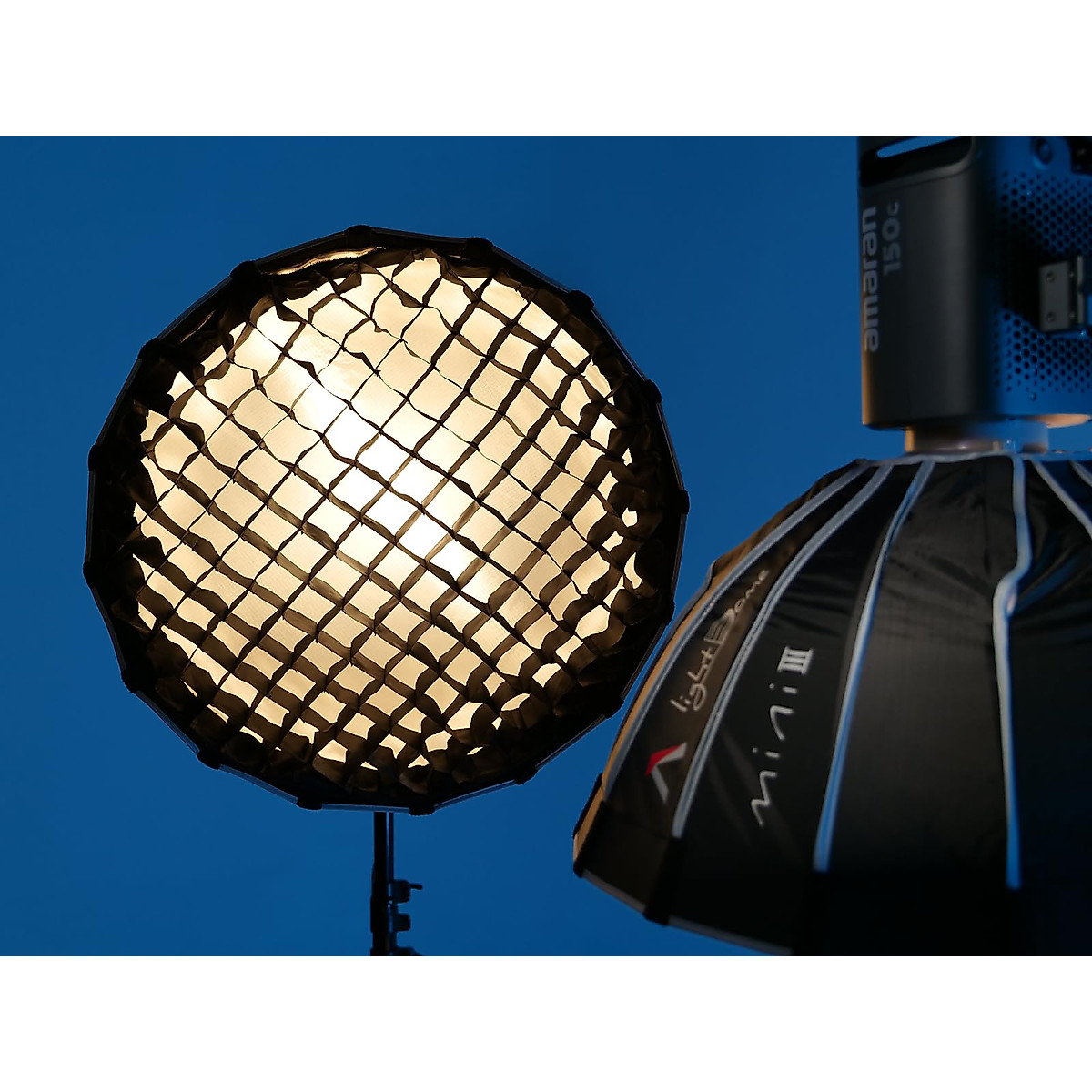 Aputure Light Dome Mini III Softbox,Bowens Mount Octagonal Softbox Quick-Setup Soft Light Modifier for Video Light Aputure Amaran 200/100/300c/150c/60d s/60x s