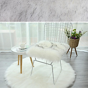 ZuTKekon Faux Fur Sheepskin Square Chair Cover Seat Cushion Pad, Luxurious Wool Area Rugs Fluffy Floor Mat for Living Sofa, Photographing Background Office Home Decor Carpet (White Grey,1.1 x 1.1Ft)