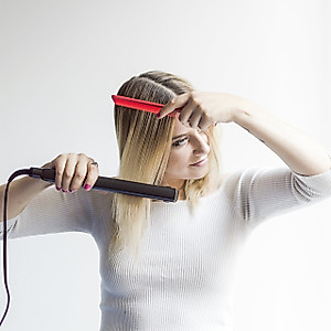 Revlon Salon Straightening 2 Piece Carbon Combs