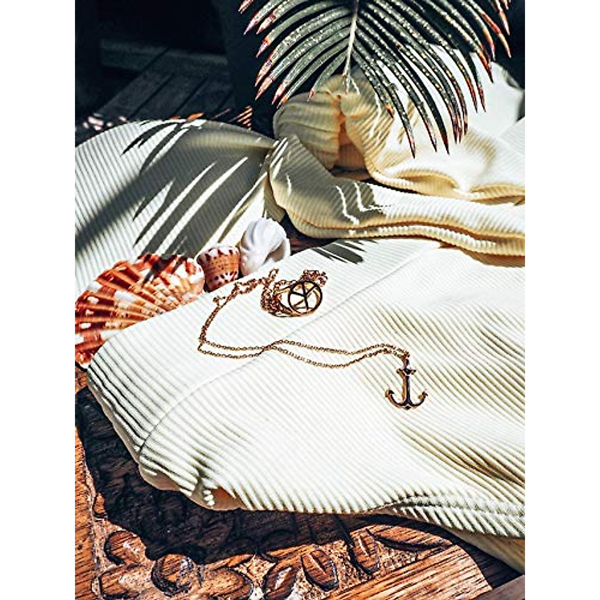 MEVECCO Gold Dainty Anchor Pendant Necklace,14K Gold Plated Cute Horizontal Hammered Necklace for Women