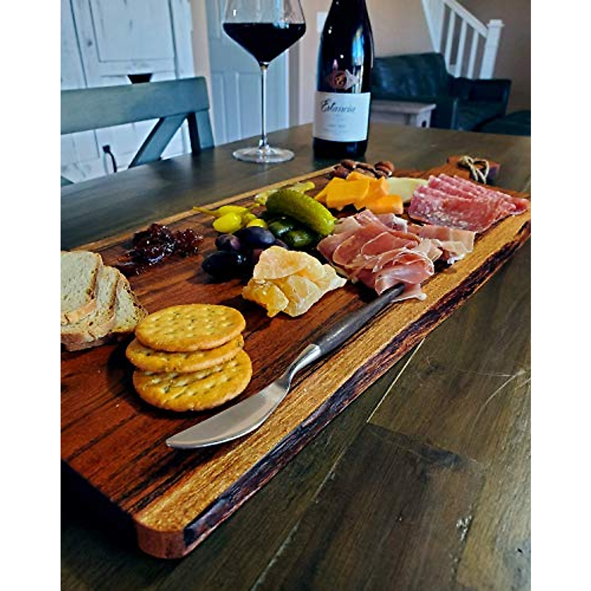 FEATHERLEE - Extra Large Premium Natural Live Edge Acacia Charcuterie Cheese Board Serving and Cutting Tray with Handle